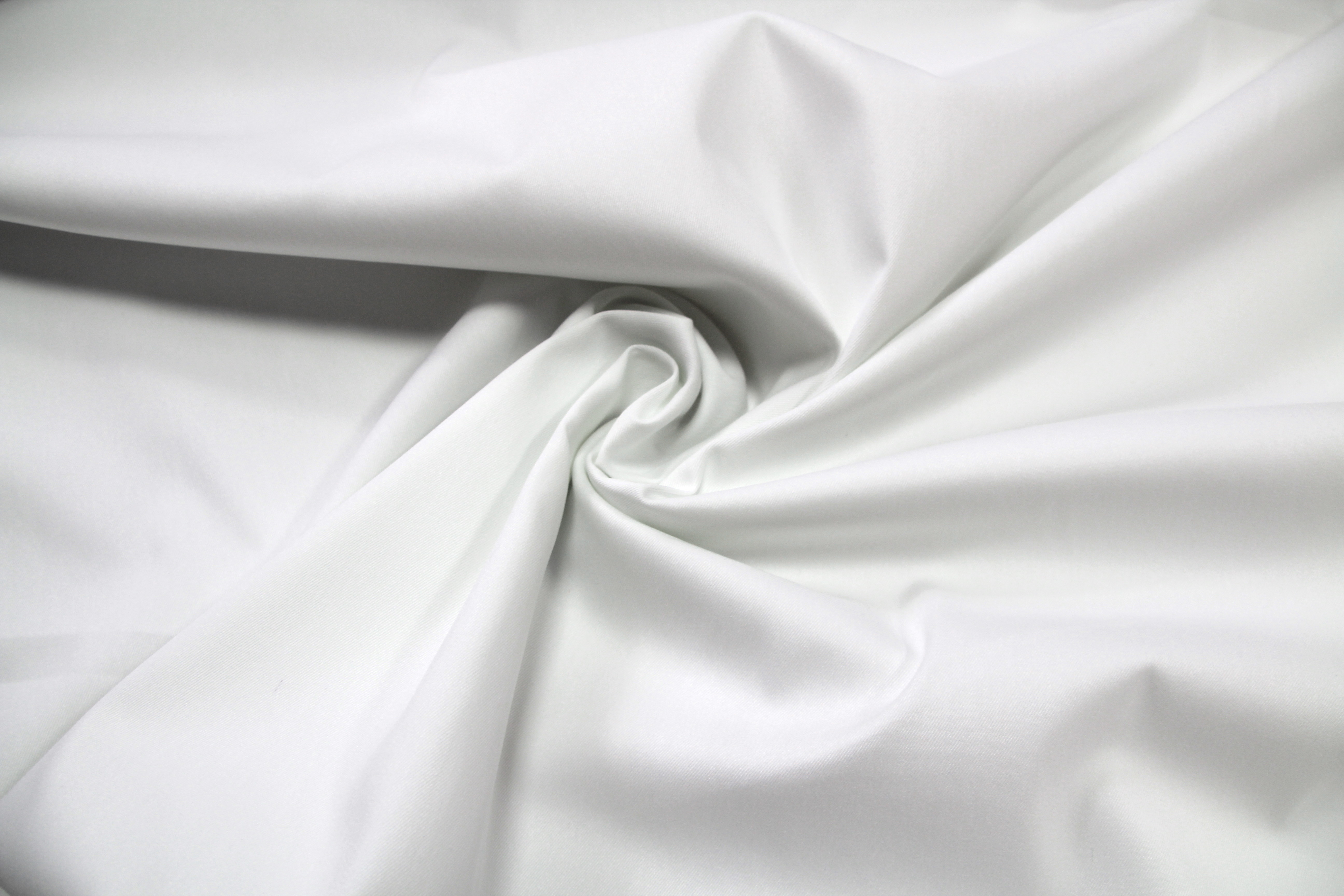 *REMNANT - White Stretch Poly-Cotton Drill - Backstreet Bargains